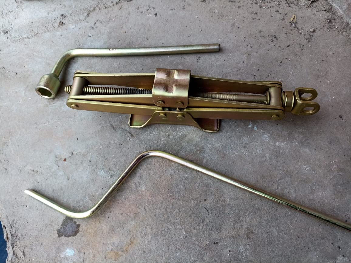 Motrika Scissor Jack for Car with 19 mm Wheel Spanner Pana for Car ...