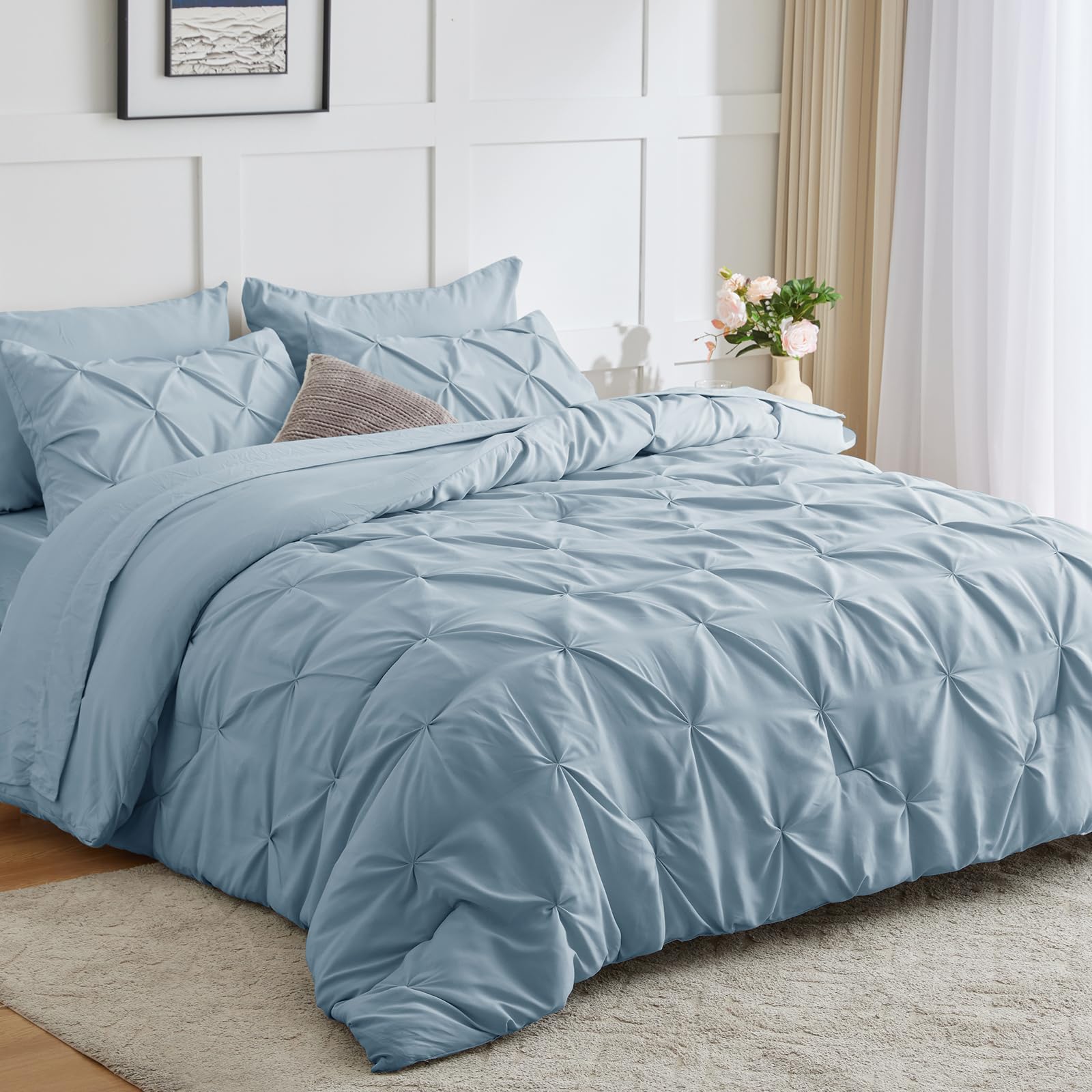 Amazon.com: HIMEET- Light Blue Comforter(102"x90") Pintuck King Size ...