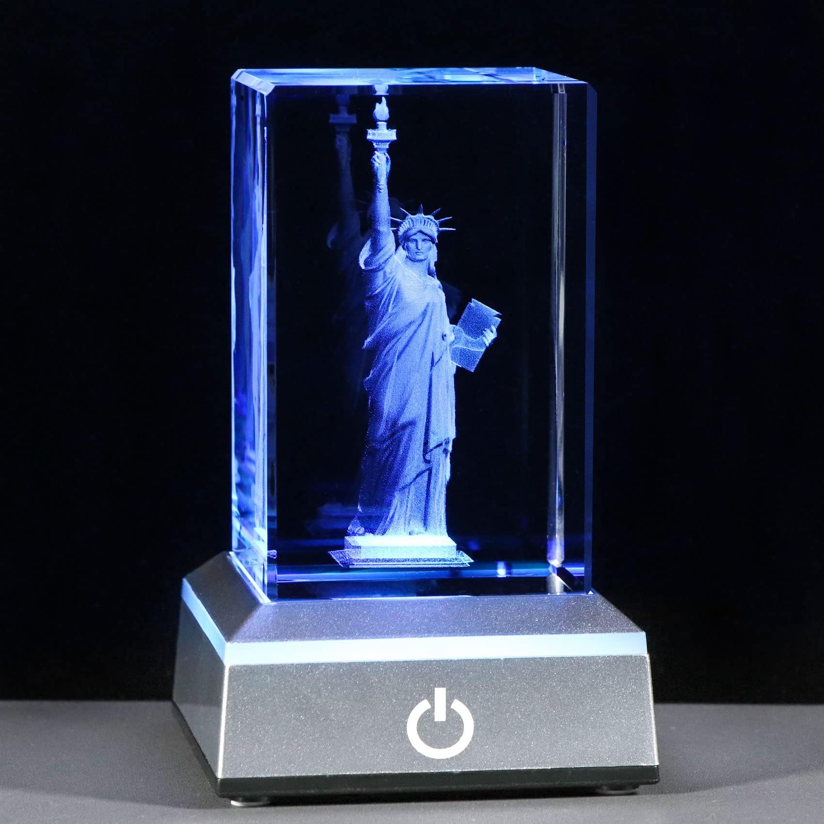 Amazon.com: Torkia - Statue of Liberty USA Flag Designed Statue ...