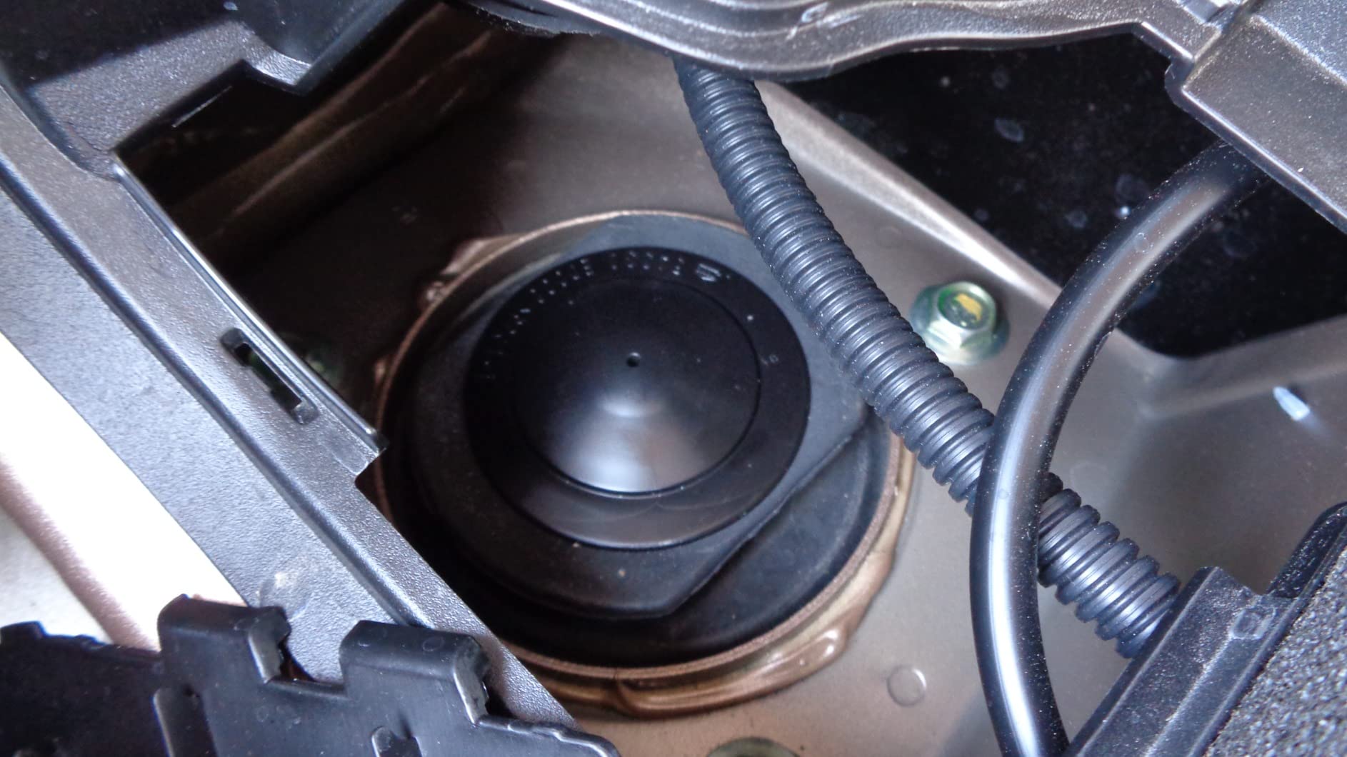 Amazon | NISSAN (日産) 純正部品 キヤツプ フロント ストラツト インシユレーター 品番54330-ED000 ...