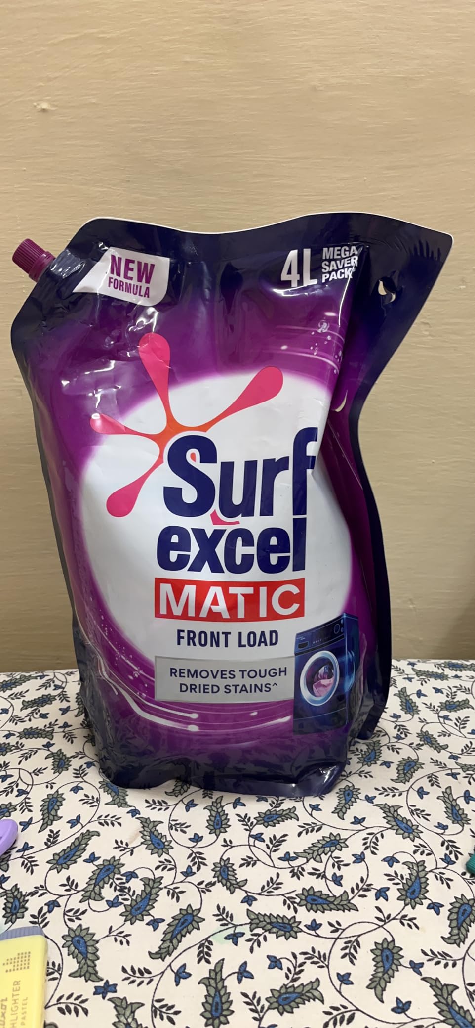 Surf Excel Matic Front Load Liquid Detergent 4L Refill Pouch, Designed ...