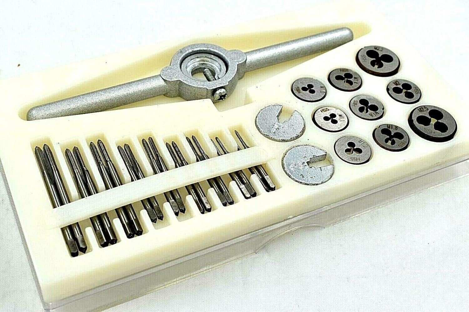 Toolzone 31Pc Mini Small Metric MM HSS Tap & Die Set : Amazon.co.uk ...