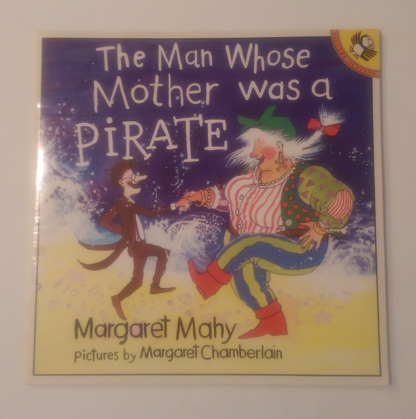 The Man Whose Mother Was a Pirate (Picture Puffin S.): Amazon.co.uk ...