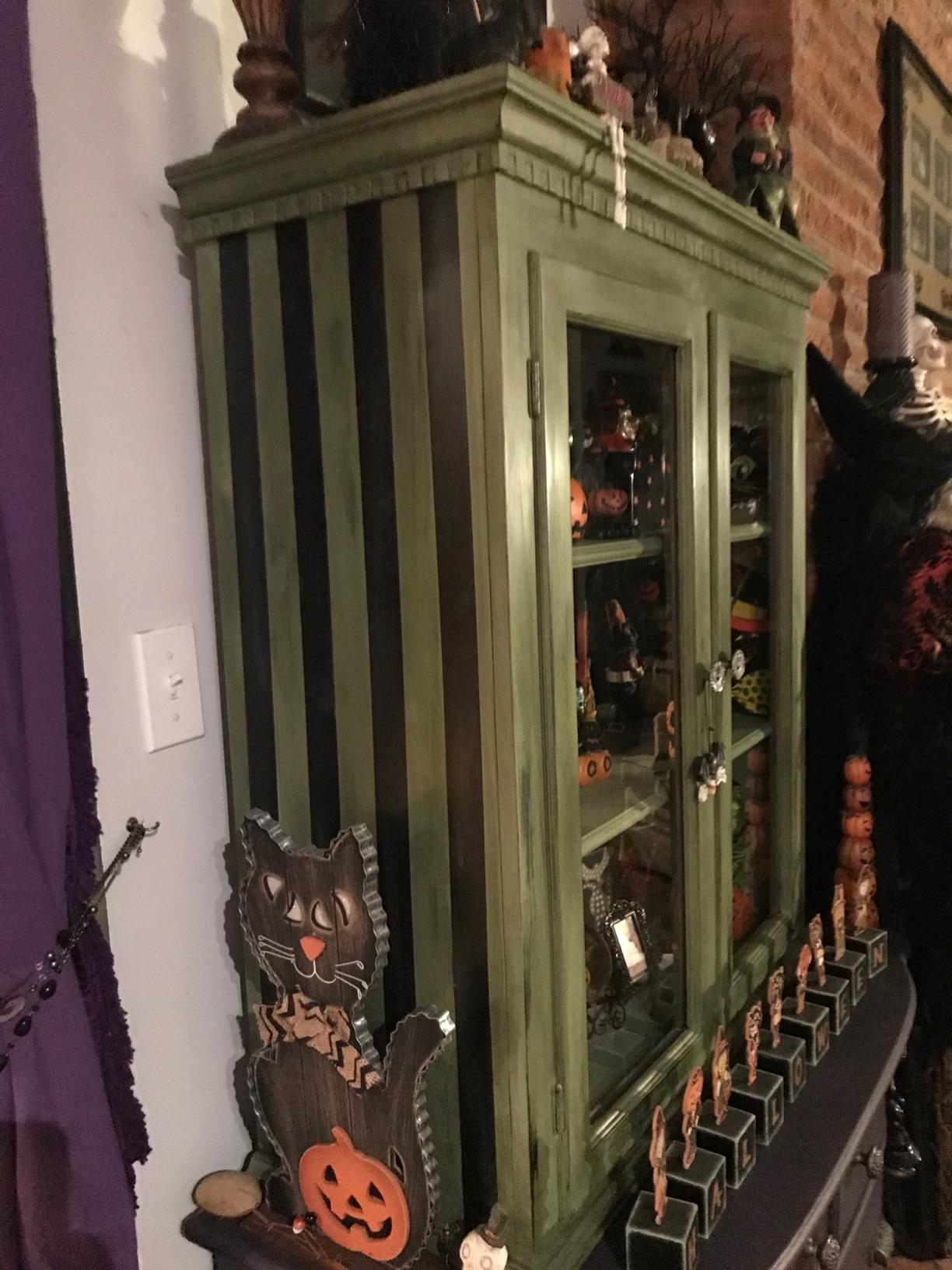 Amazon.com: Deco Art ADC-14 Americana Chalky Finish Paint, 8-Ounce, New ...