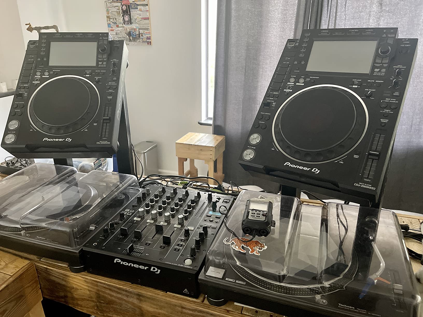 $13/mo - Finance DJ Stands | Buy Now, Pay Later