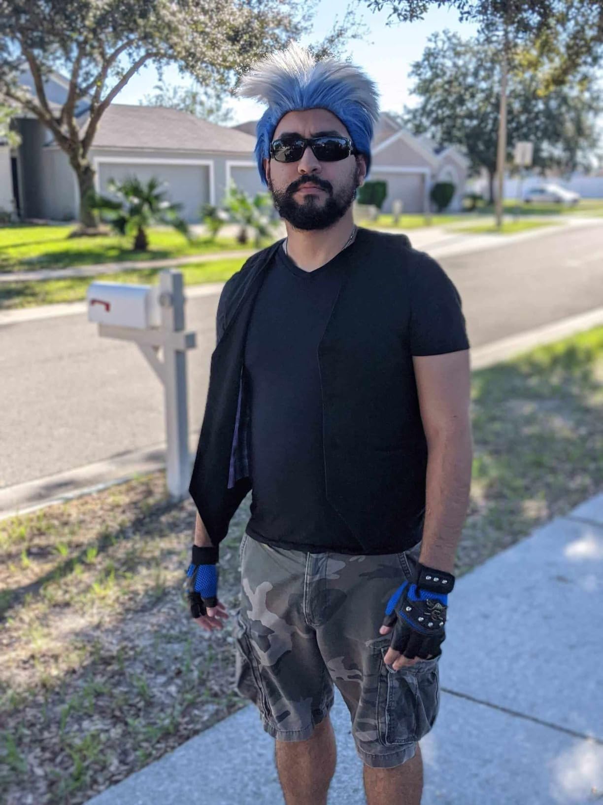 Amazon.com: Mersi Men Costume Wigs Cosplay Short Straight Blue Ombre ...