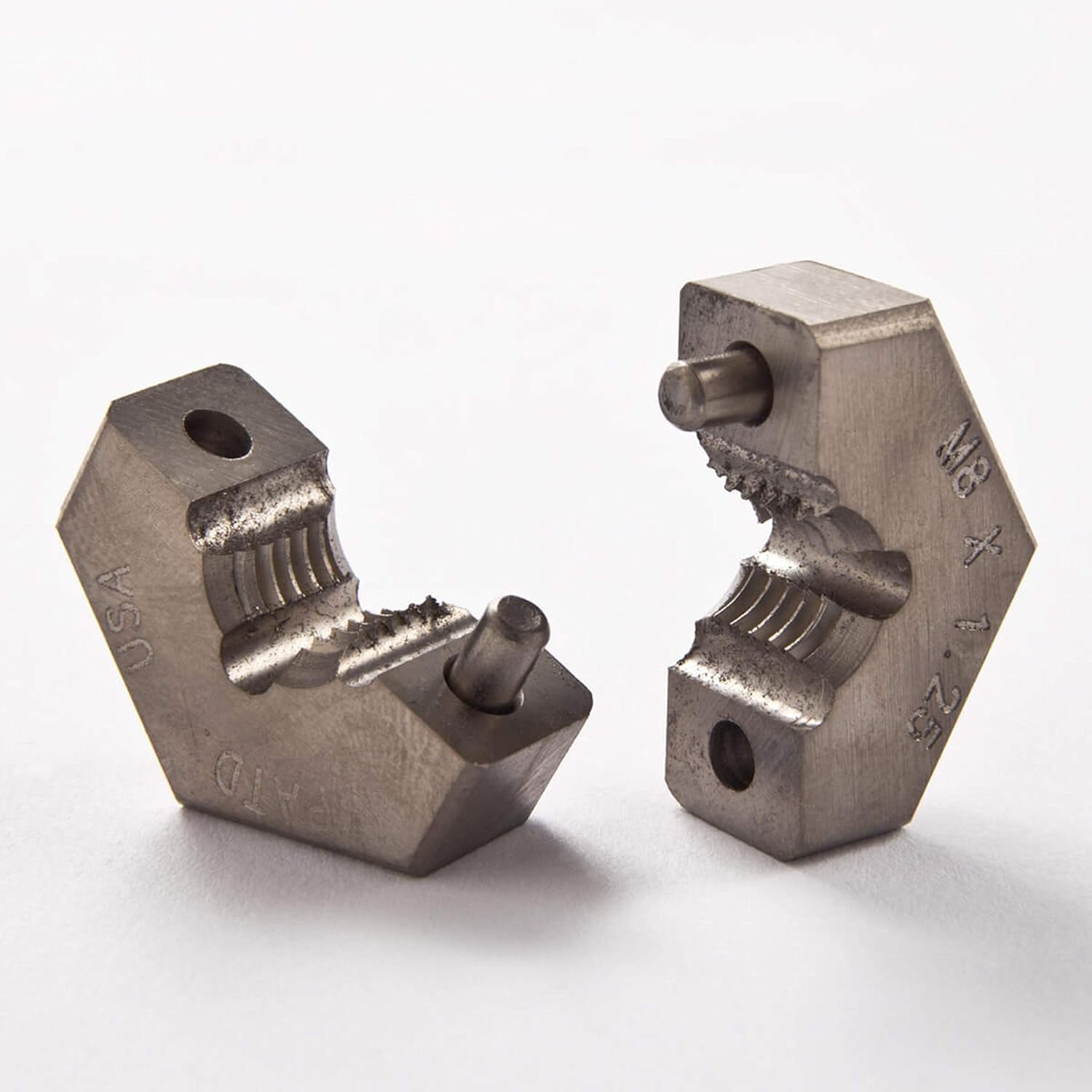 Amazon.com: Steelman M8-1.25 Metric Split Die Thread Chaser for ...