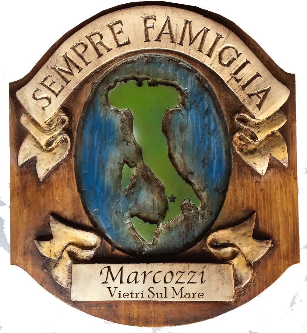 Amazon.com: Italian Family Name Personalized Wall Plaque : Home & Kitchen