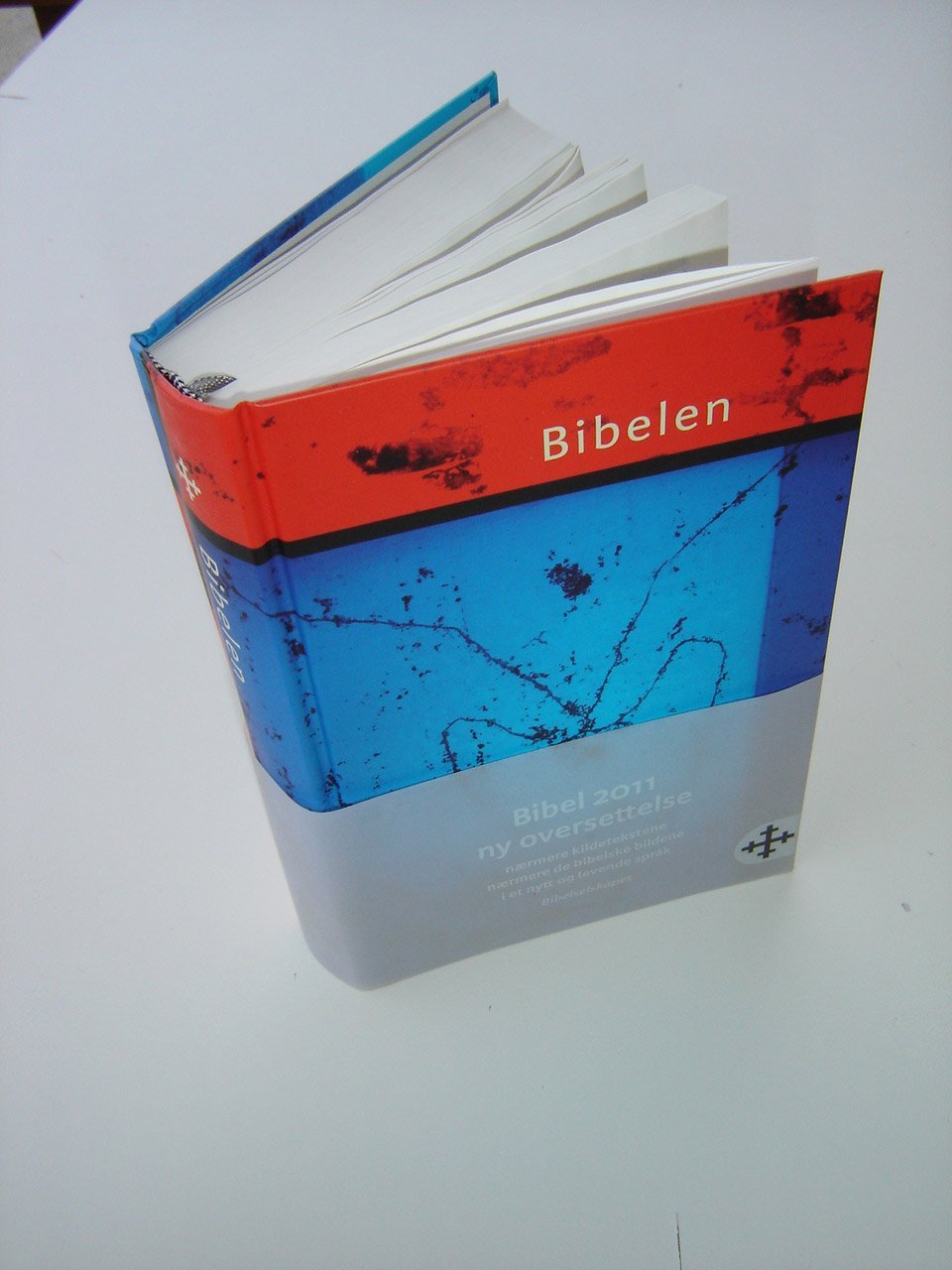 Amazon.com: Norwegian Bible New Generation - Bibel 2011 ny oversettelse ...