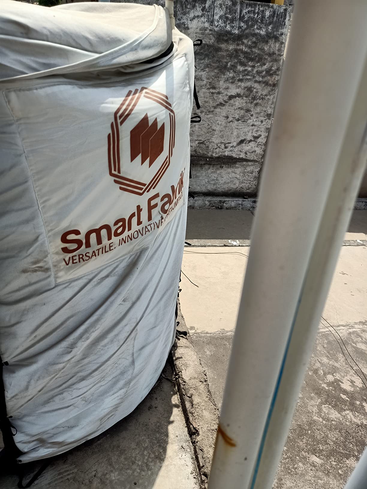 DNA Technologies 2000 lt Insulated Fabric Cover for Water Tank Built ...