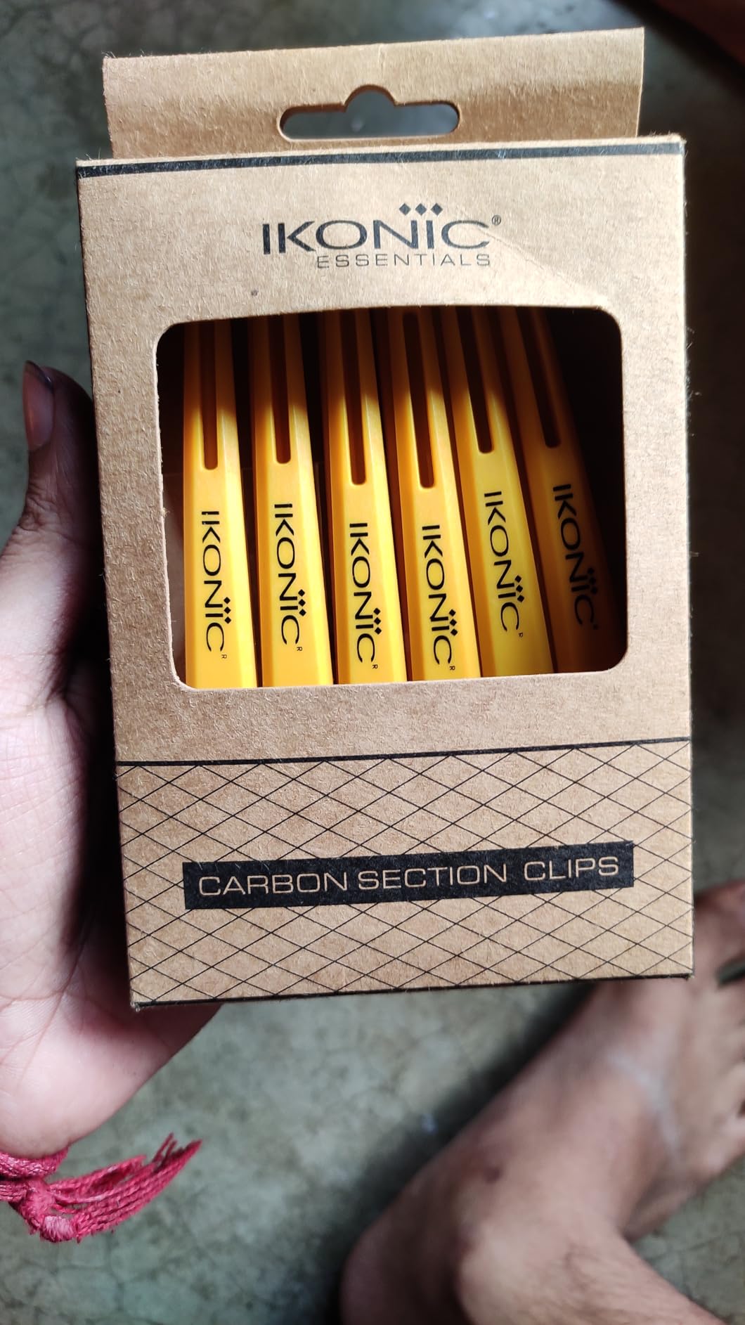 Ikonic Carbon Section Clips (Black) : Amazon.in: Beauty
