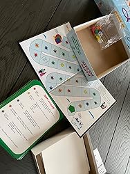 Amazon.com: Christmas Carols & Song Game - Includes The Best and and ...