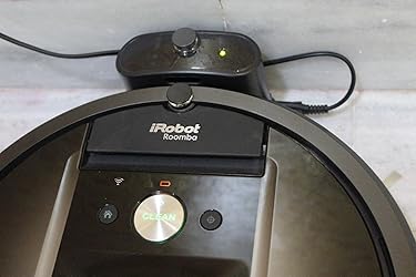iRobot 900 Series Roomba 980 Vacuum Cleaning Robot (Black) : Amazon.in ...