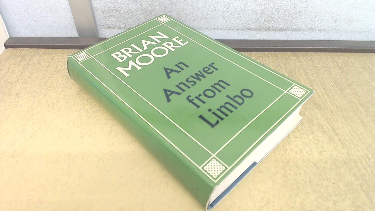 An Answer from Limbo: Brian Moore: 9780233969824: Amazon.com: Books
