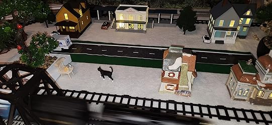 Amazon.com: MOJO Cat Black & White Toy Figure (387200) : Toys & Games