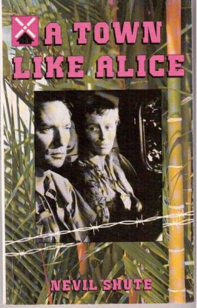 A Town Like Alice (Heinemann Guided Readers): Hill, D.R., Mary Wilson ...