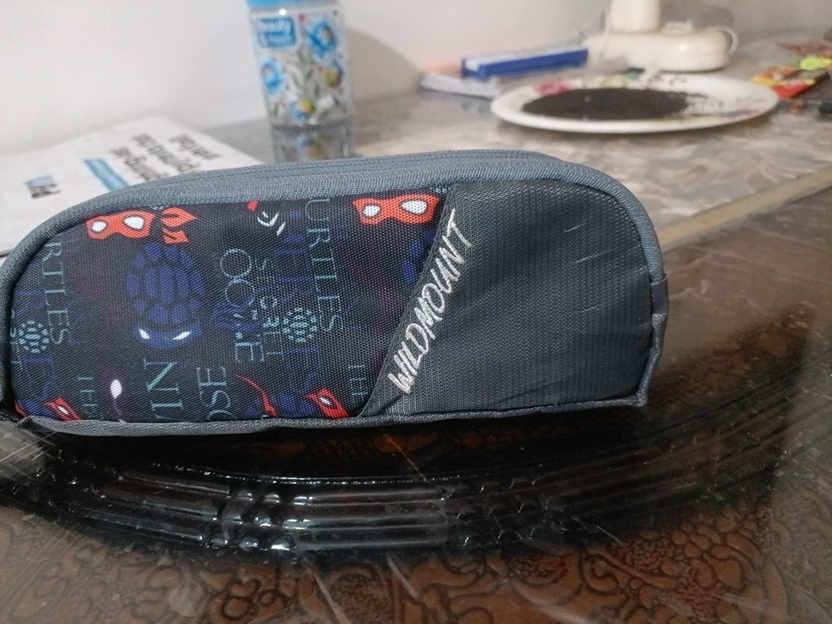 wildmount pouch (ra one)- Multi color : Amazon.in: Office Products