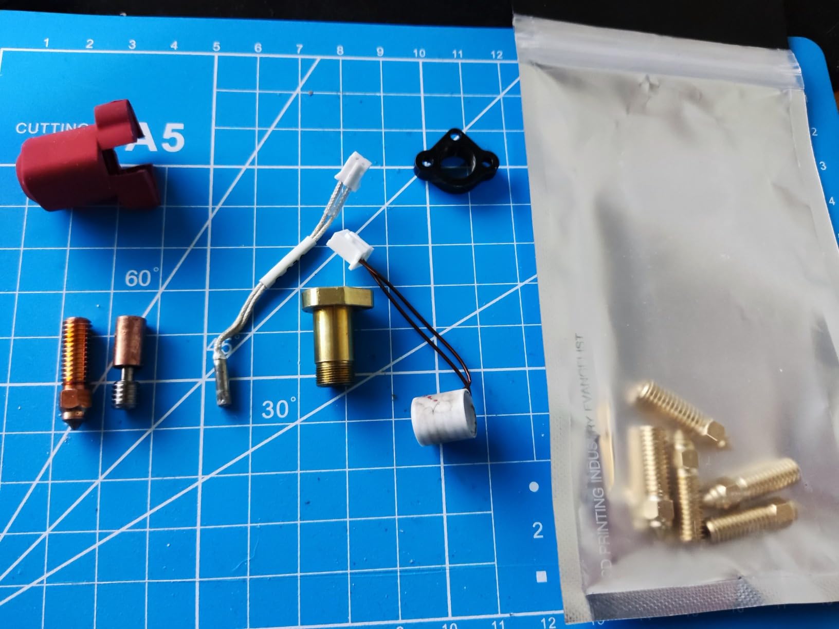 Is this the hotend that will be on the K1C? Is the nozzle cold ...