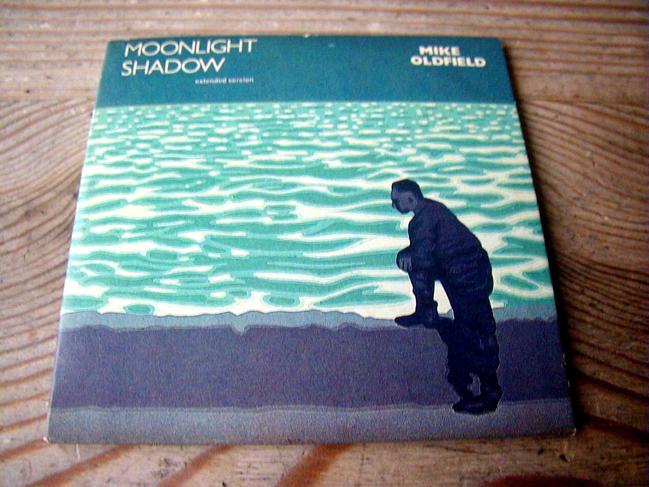 MOONLIGHT SHADOW ( SINGLE) 3 INCH 4 TRACKS 1988: Amazon.de: Musik-CDs ...
