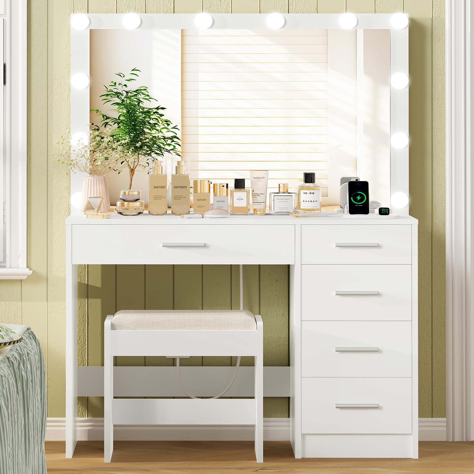 Amazon.com: Boahaus Serena LARGE Makeup Vanity with Hollywood Lights ...