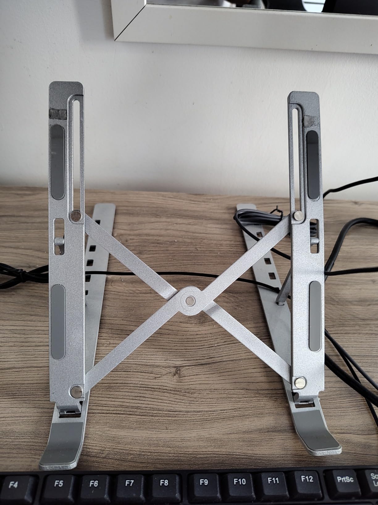 Suporte para Notebook e Tablet em Alumínio Resistente Apoio Mesa em ...