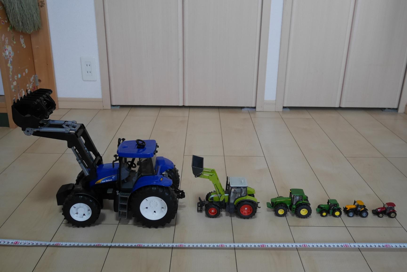 Amazon | ブルーダー NH T8040フロントローダー BR03021 | プラモデル 通販