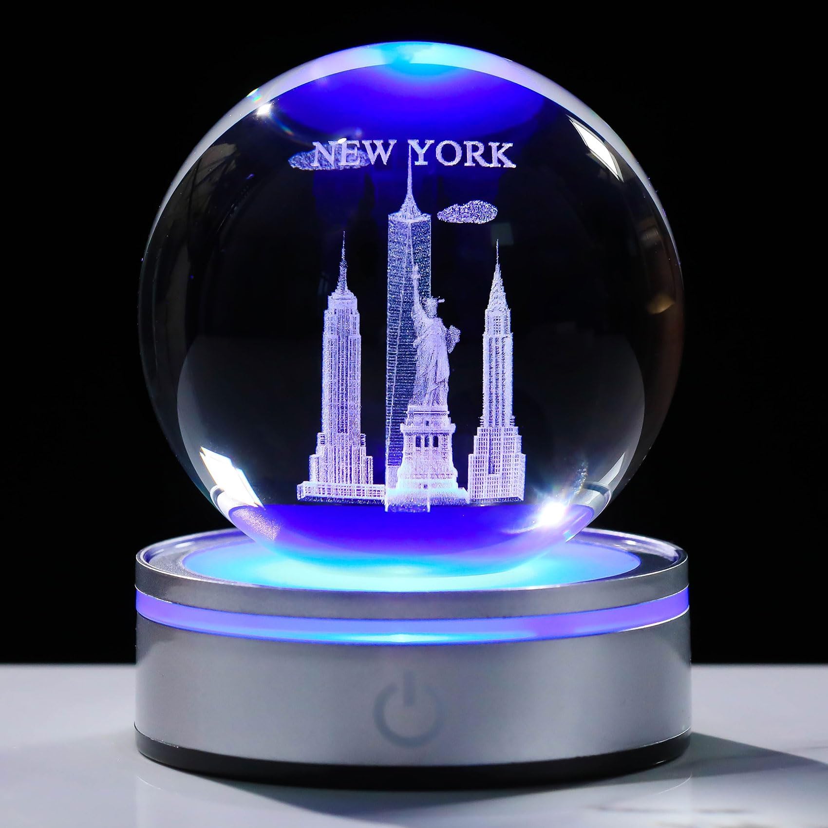 Amazon.com: Skyline New York City Snow Globe Souvenir, 3.5 Inches Tall ...