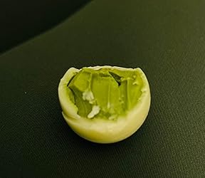 Amazon.com : Lindt Lindor Milk White Chocolate Truffles Matcha Limited ...