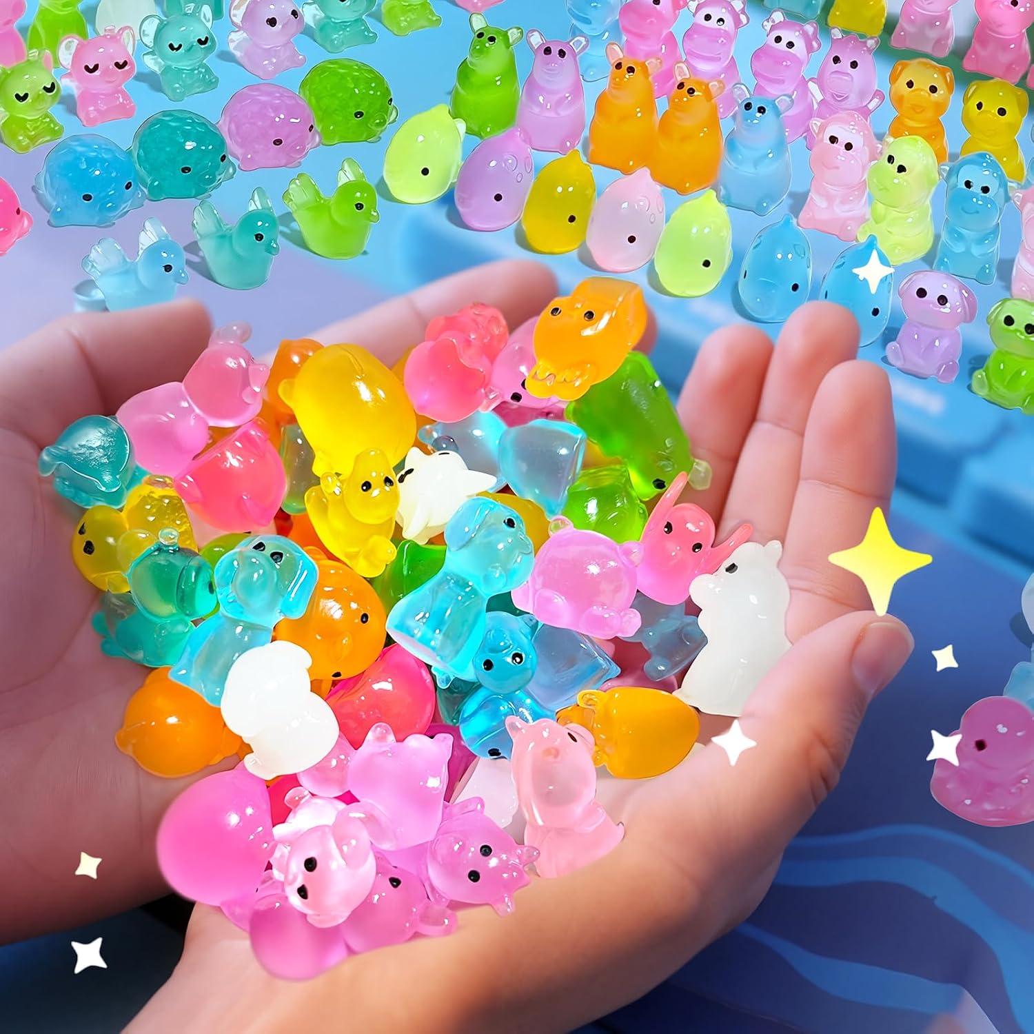 Amazon.com: 250 Pcs Luminous Mini Resin Animals, 25 Styles Glow in The ...