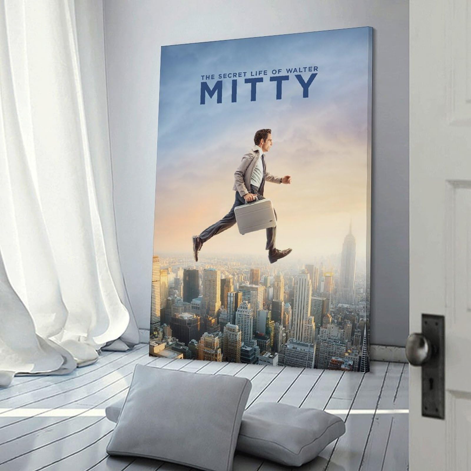 The Secret Life Of Walter Mitty Poster