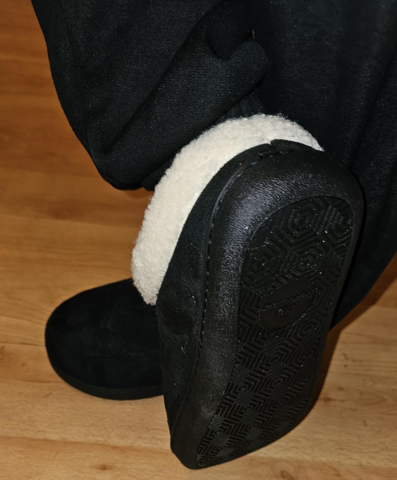 NewDenBer Women's Warm Memory Foam Slippers Suede Soft Plush Fleece ...