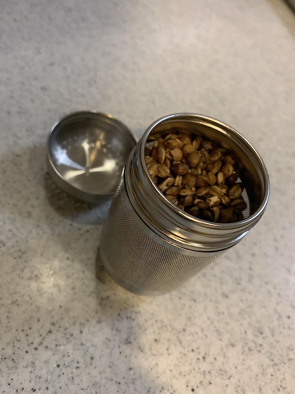 Amazon｜Desirable 茶漉し 煮出し 出汁取り 茶こしボール ステンレス ティーストレーナー 耐熱性 マイクロプラスチック対策 ティーバッグ お茶 紅茶 麦茶 茶葉 極細メッシュ ...