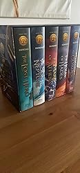Amazon.com: The Heroes Of Olympus - The Complete Series [Boxed Set] [Newest Set]: 9781338045017 ...