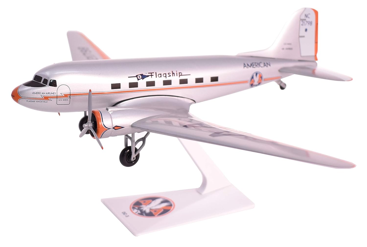 Amazon.com: Flight Miniatures American Flagship Knoxville DC-3 1:100 ...
