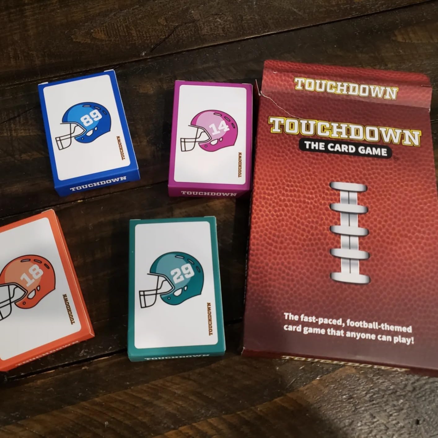 Amazon.com: TOUCHDOWN The Card Game - The Fast-Paced, Football Themed ...