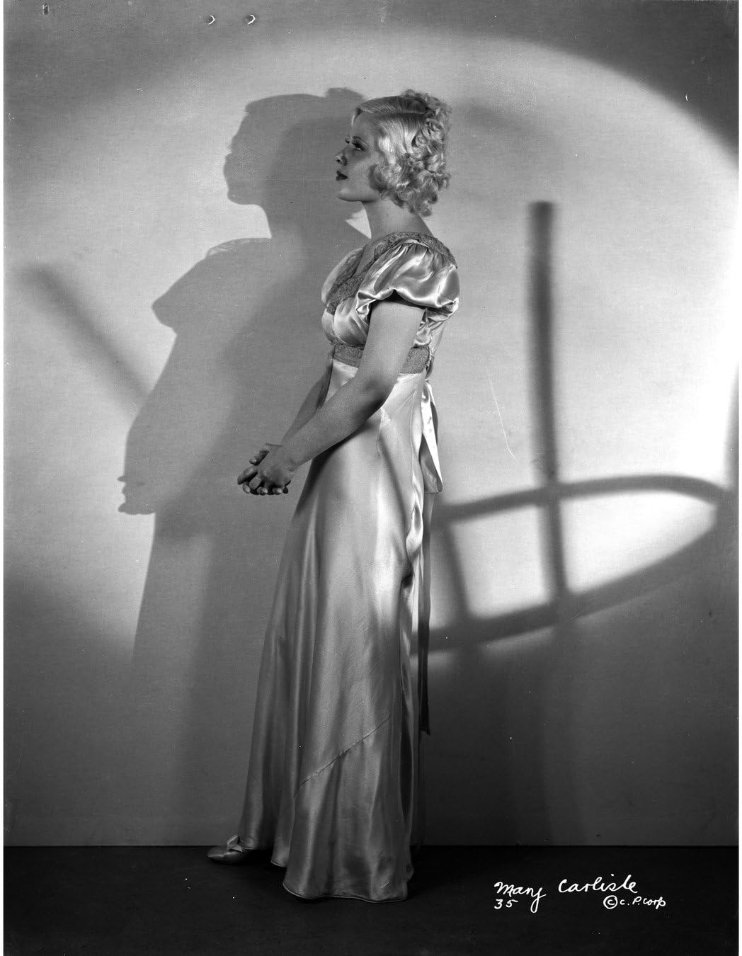 Amazon.com: Globe Photos ArtPrints Mary Carlisle Standing in White ...