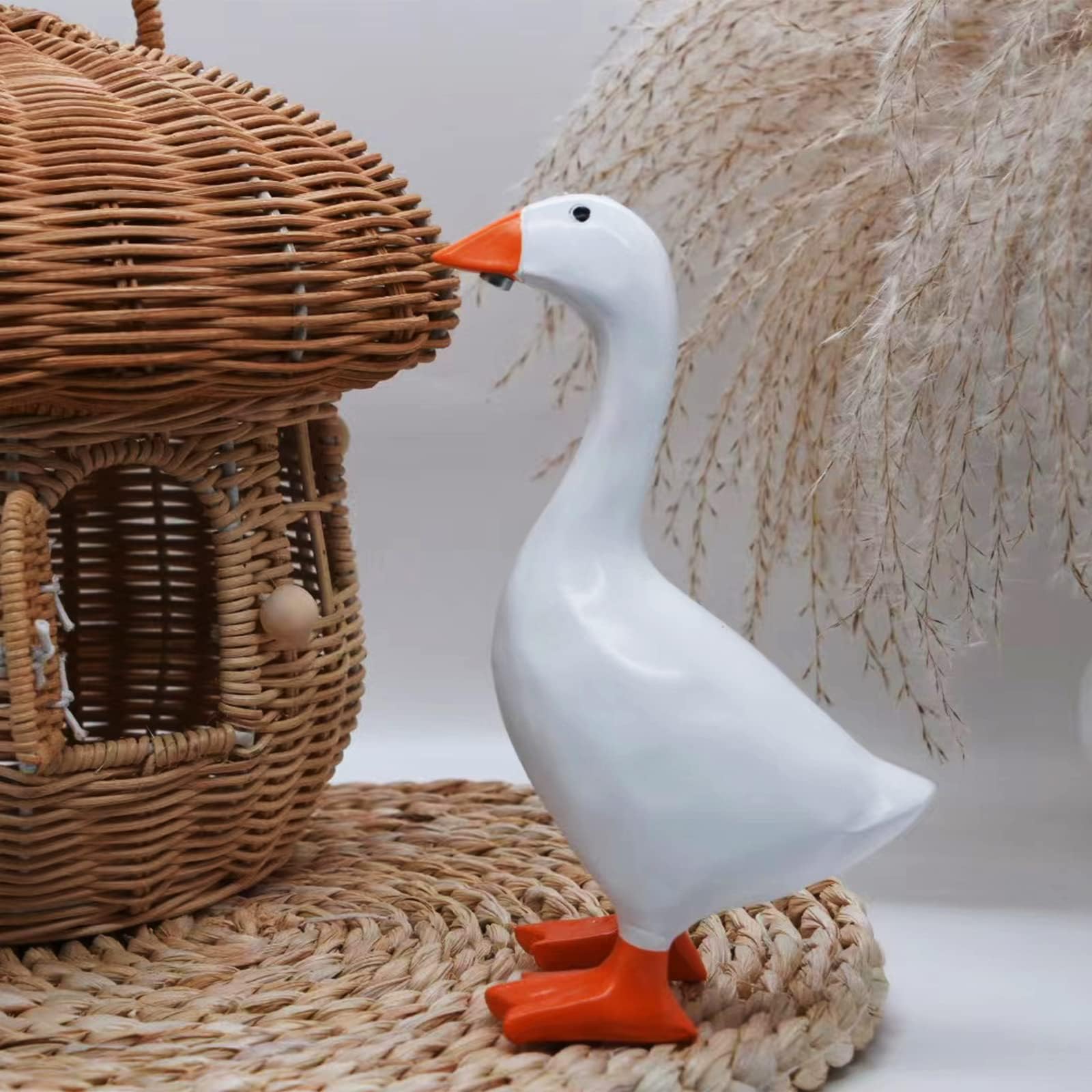 Amazon.com: GRAPMKTG Magnetic Goose Key Holder Cute Home Decor Kawaii ...