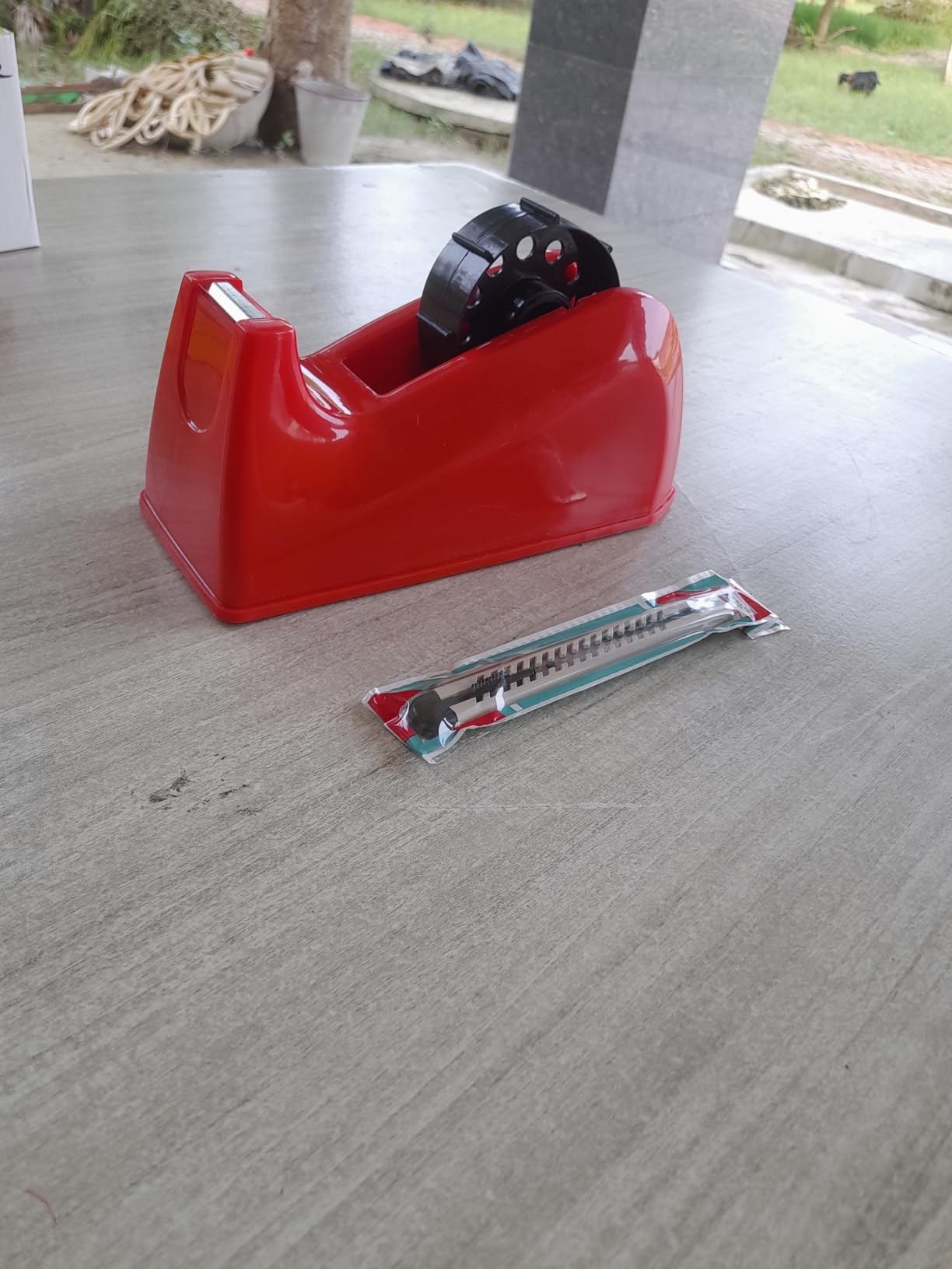 Polo 1 inch Tape Dispenser with Free Paper Cutter- : Amazon.in: Office ...