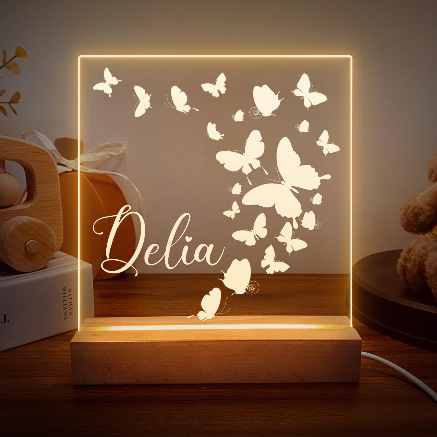 Amazon.com: Wucidici Personalized Name Night Light with Butterfly ...
