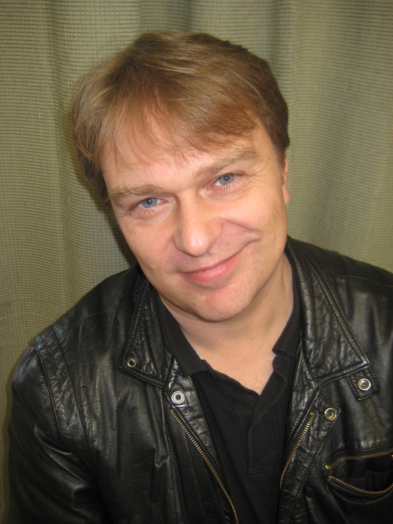 Amazon.co.uk: Martyn Stratton: books, biography, latest update