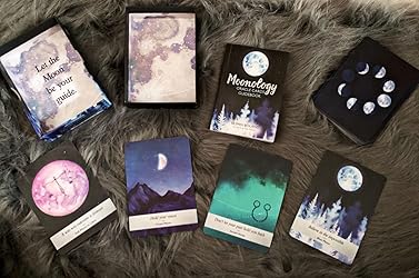 Moonology Oracle Cards: A 44-Card Moon Astrology Oracle Deck and ...