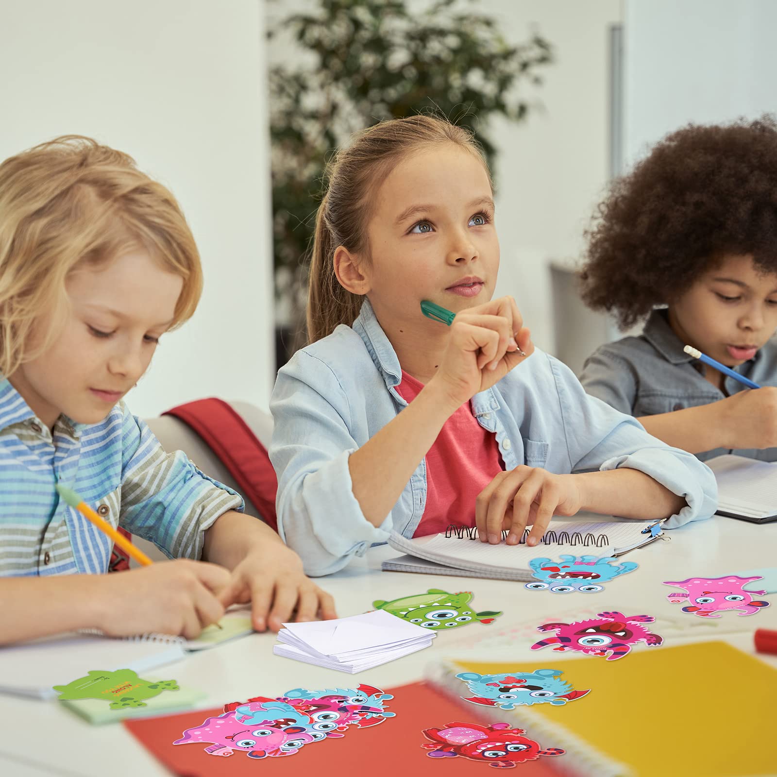 Snapklik.com : 36 Pcs Valentines Monster Scratch Sniff Cards Valentines ...