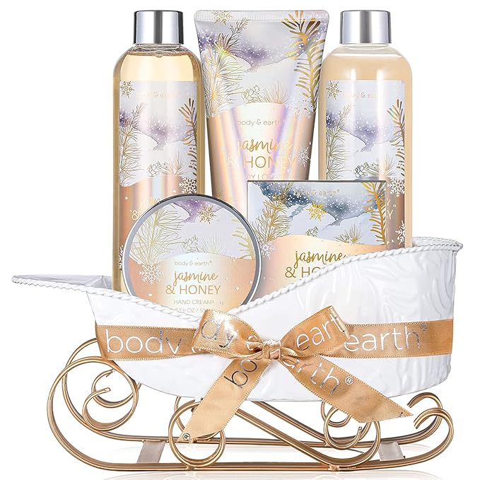Amazon.com : Gift Baskets for Women - Body & Earth Gift Set with ...