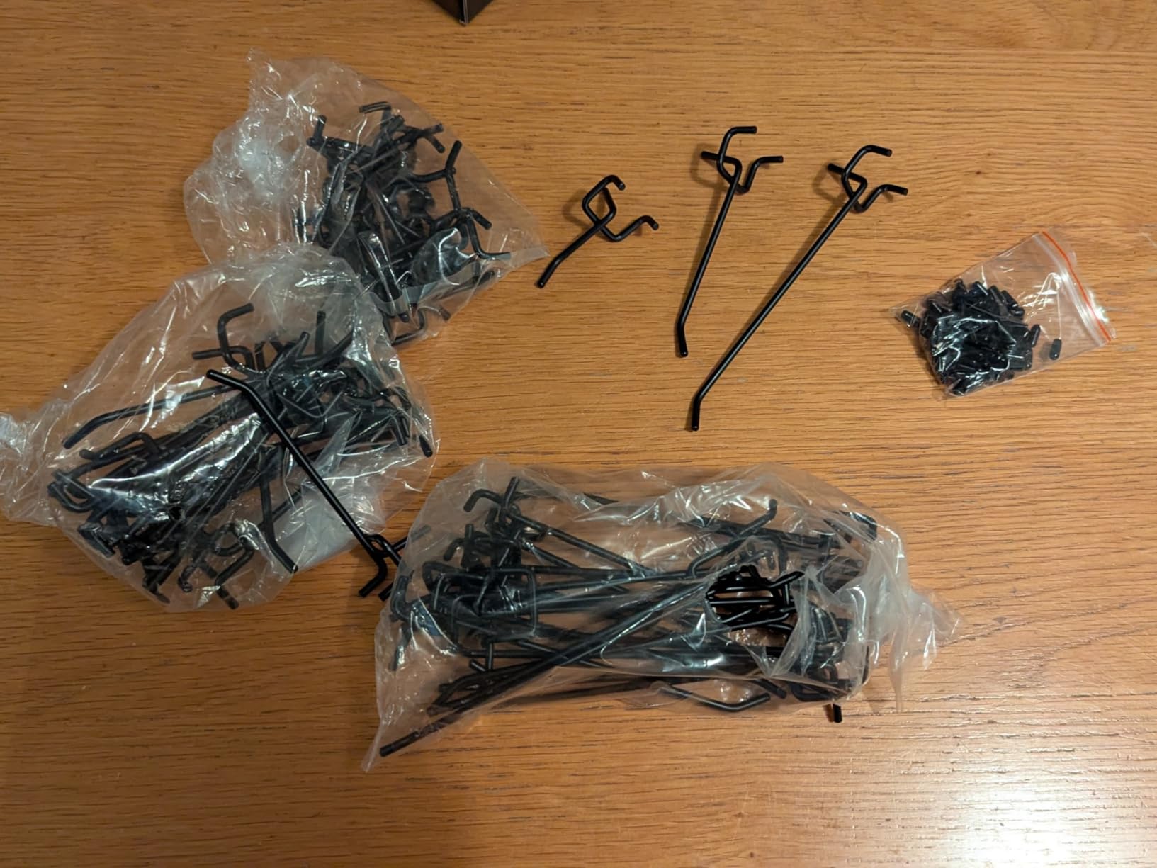 Nivithi 60pcs 5/10/15cm Metal Pegboard Hooks,5cm Hole Pitch,Peg Board ...