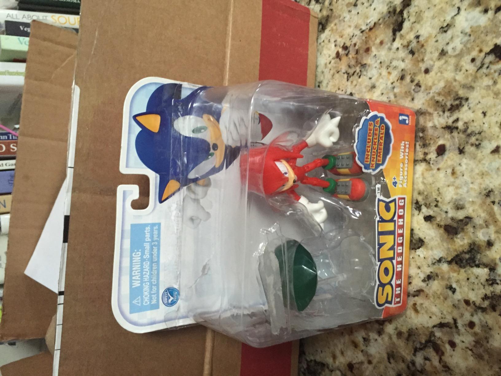 Amazon.com: Sonic 3" Action Figure with 2 Rings : Toys & Games