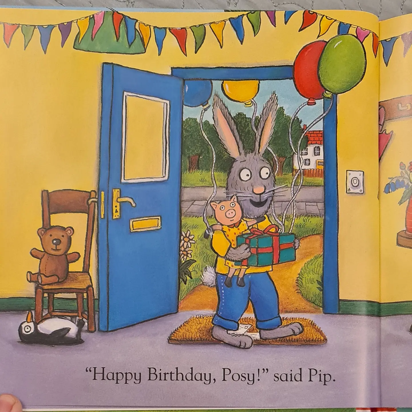 Pip and Posy: The Birthday Party: Amazon.co.uk: Camilla Reid, Axel ...