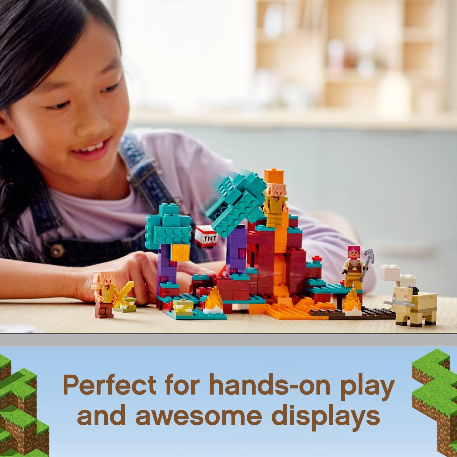 LEGO 21168 Minecraft The Warped Forest Nether Set with Huntress, Piglin ...