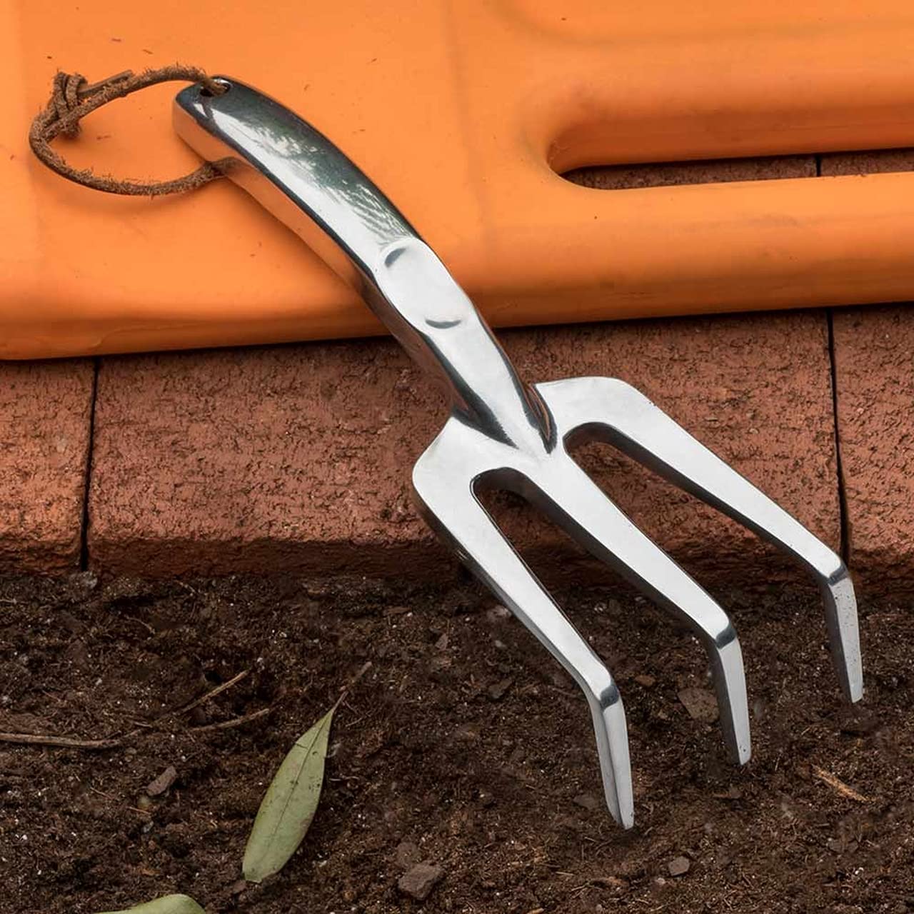 Snapklik.com : Kings County Tools Trowel, Shovel And Garden Fork Set ...