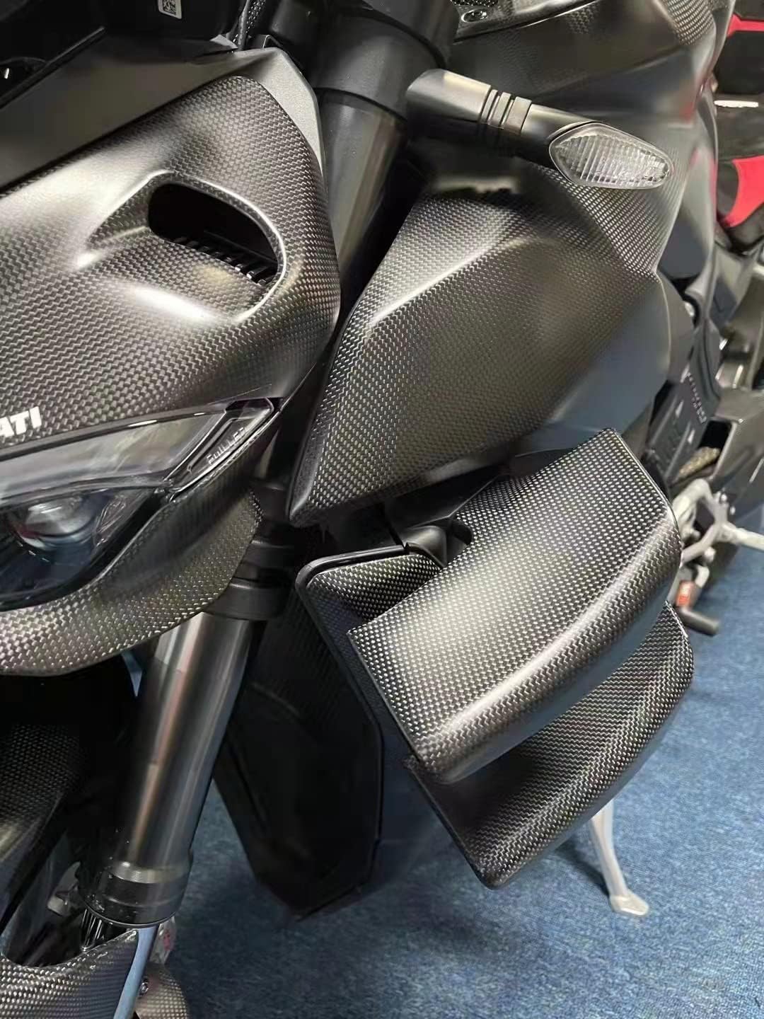 Buy Streetfighter V4 V4S Winglets Carbon Fiber Aerodynamic Wings Kit ...