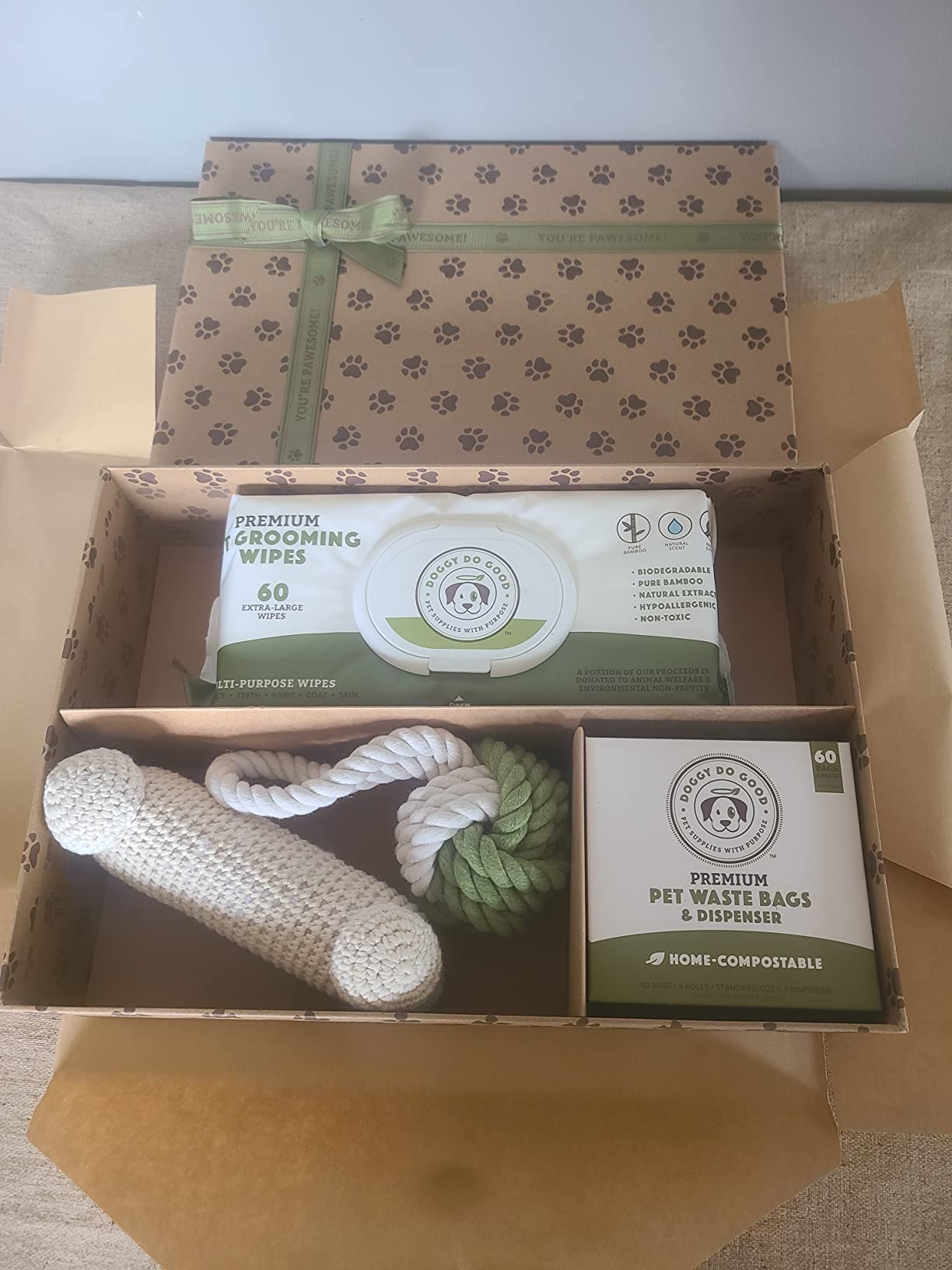 Amazon.com: Doggy Do Good Dog Essentials Bundle - 60 Count Poop Bags ...